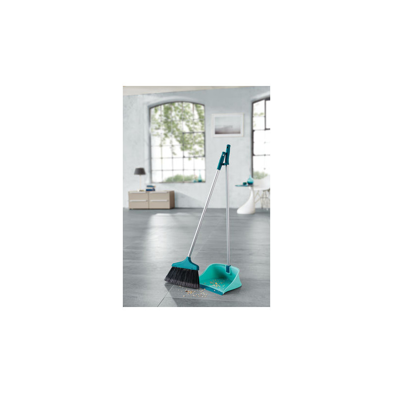 Sweeper set with handle and open dust pan